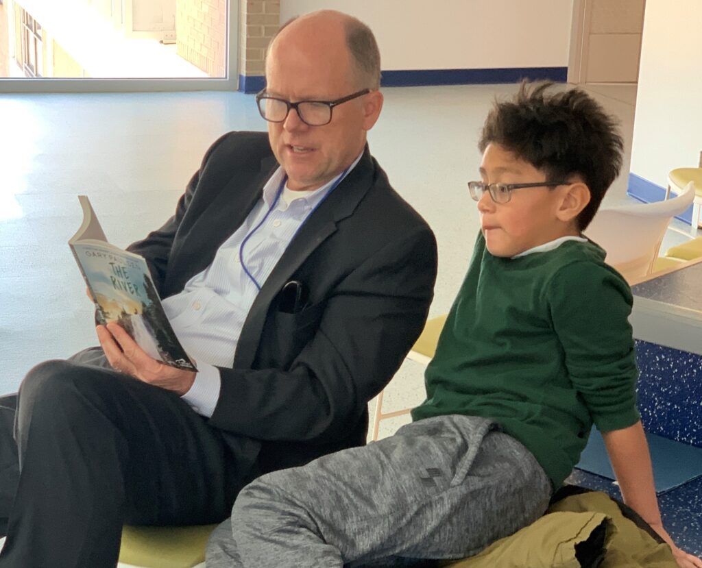 Everybody Wins DC – Become a Reading Mentor